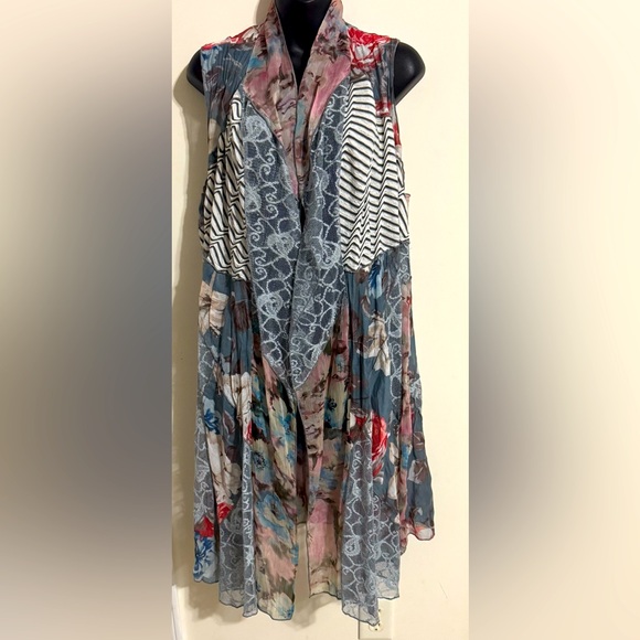 Dor Dor | Jackets & Coats | Dor Dor Couture Lace And Floral Print ...